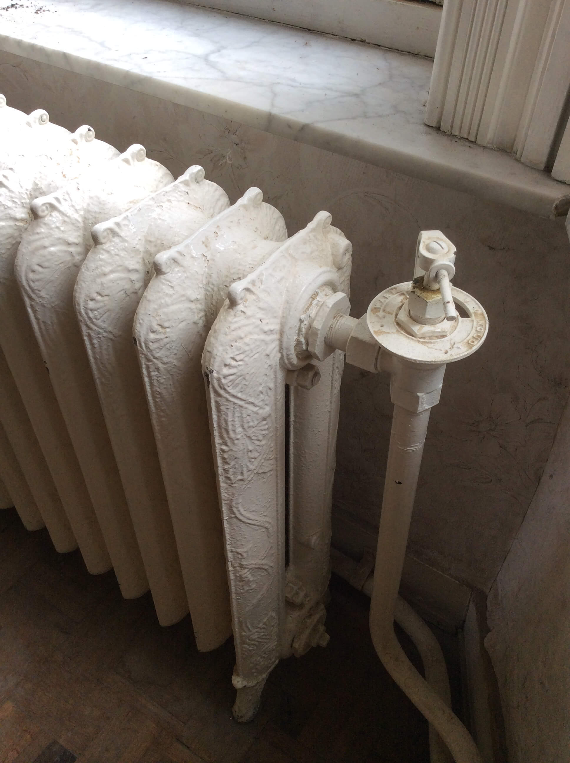 Salvaging vintage cast iron radiators - Classic Comfort